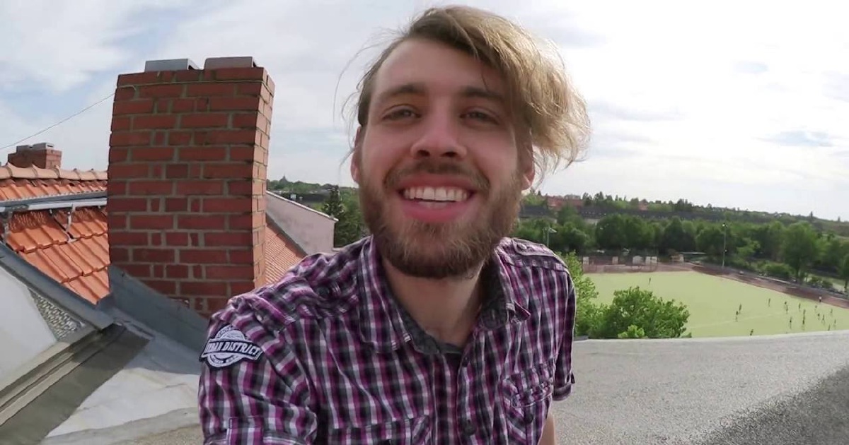 Schöne Aussicht auf einem Dach in Berlin! | Authentic German Learning